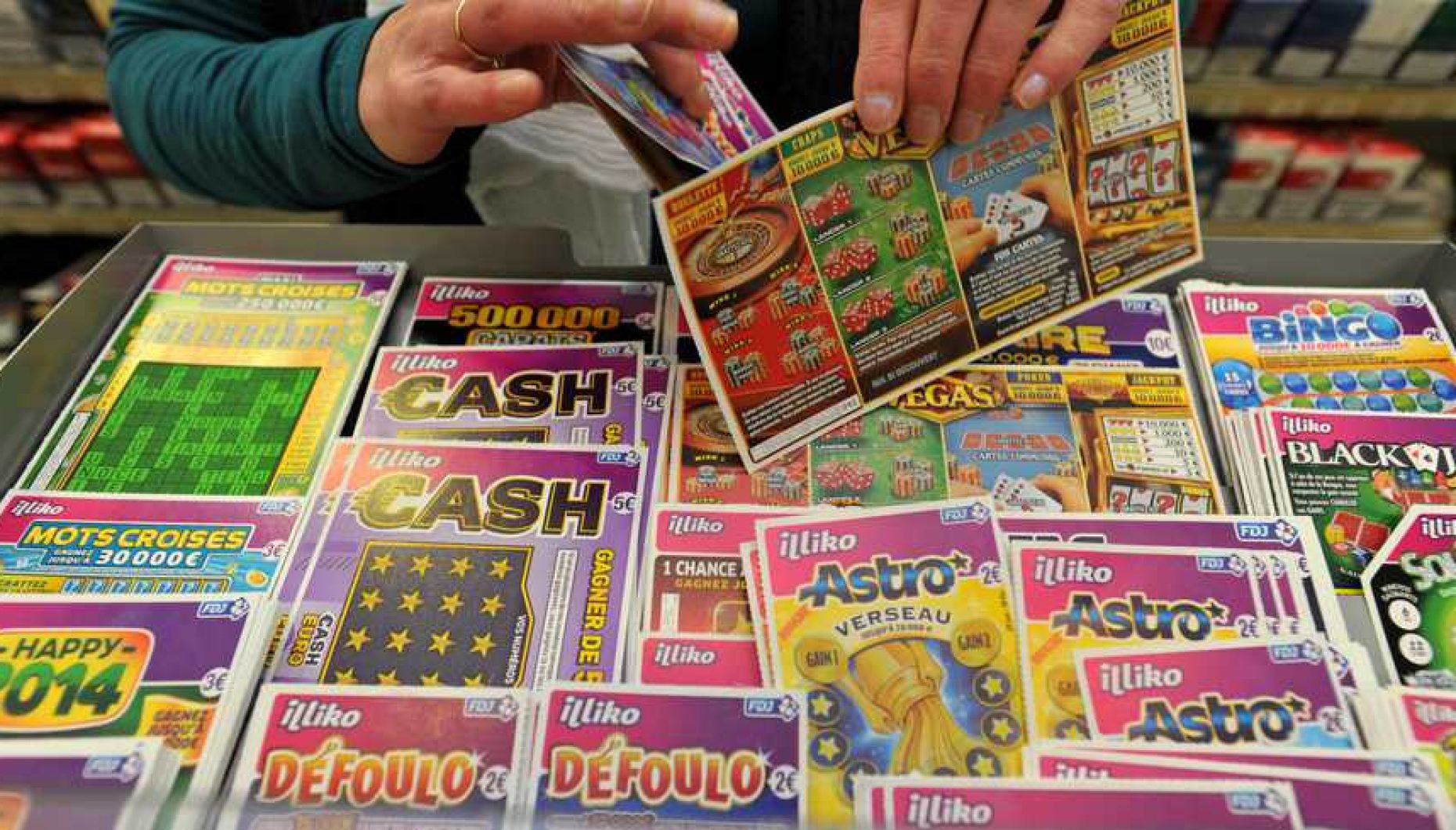 Comment augmenter sa chance de gagner aux grattages en ligne ? – Arcade ...